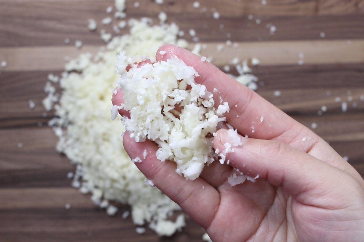 Easy Microwave Cauliflower Rice (Keto & Low-Carb)