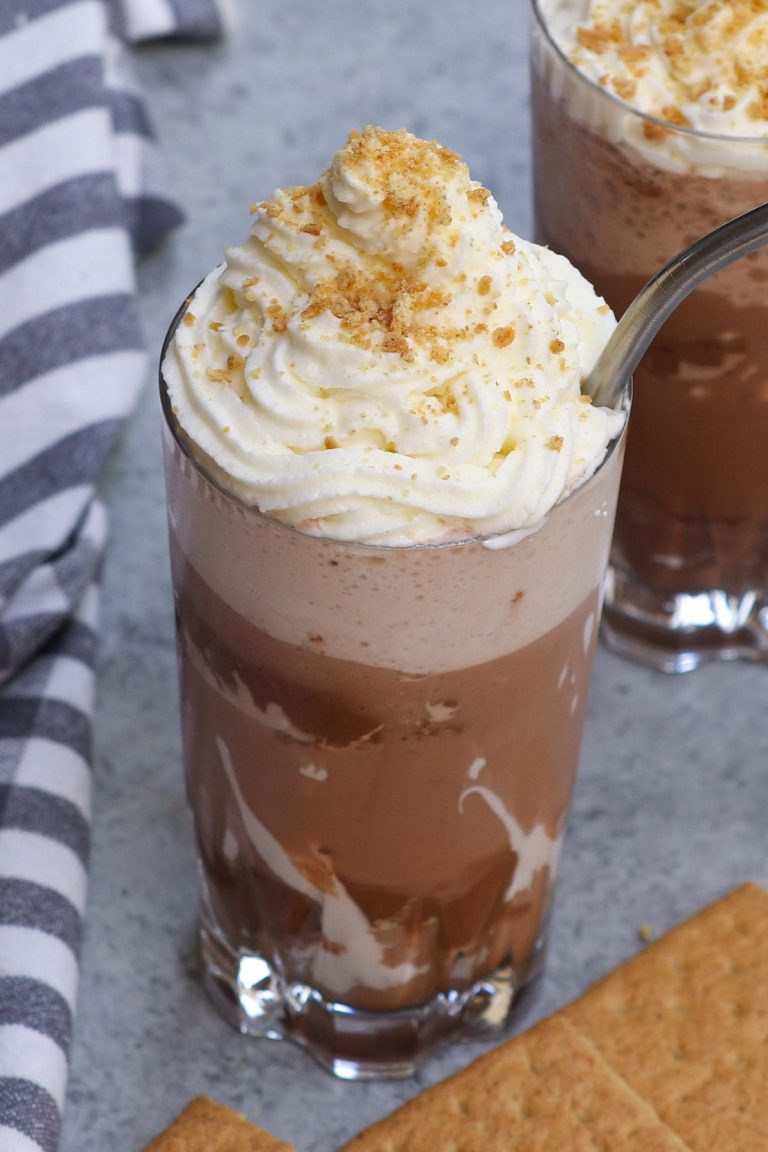 Easy Java Chip Frappuccino Recipe {Starbucks Copycat}