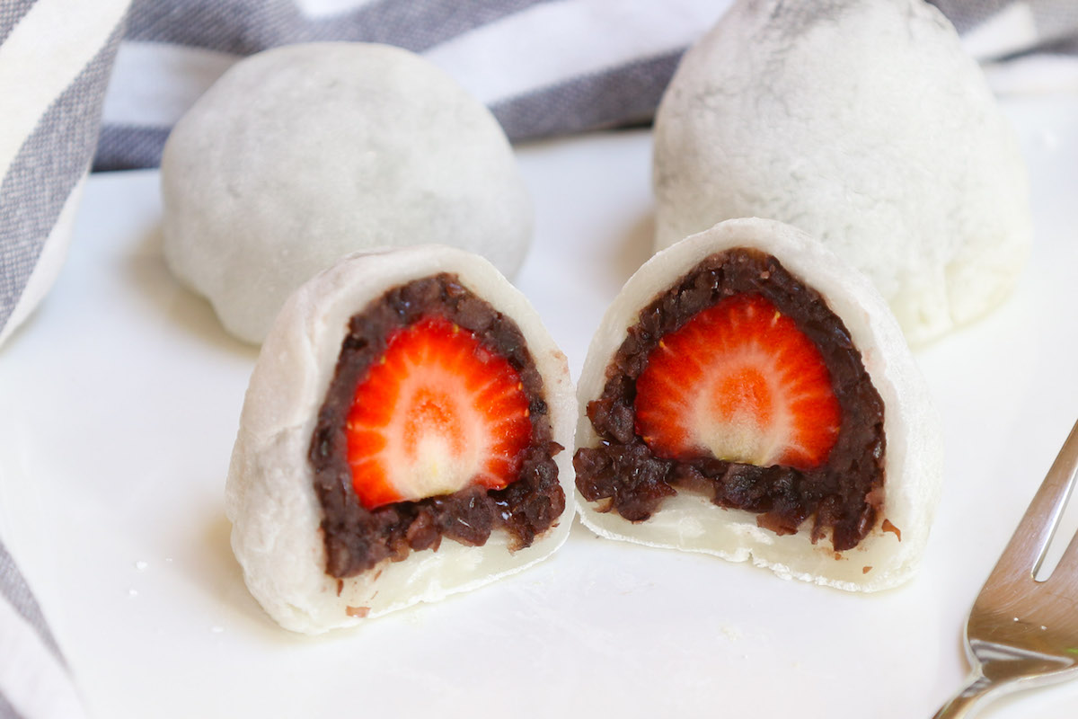 Daifuku (Mochi and Anko Filling Recipes)