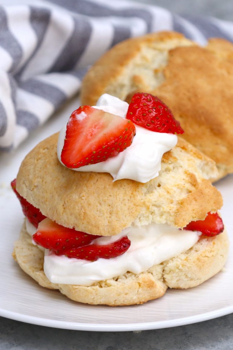 Bisquick Strawberry Shortcake (Easy Bisquick Shortcake Recipe)
