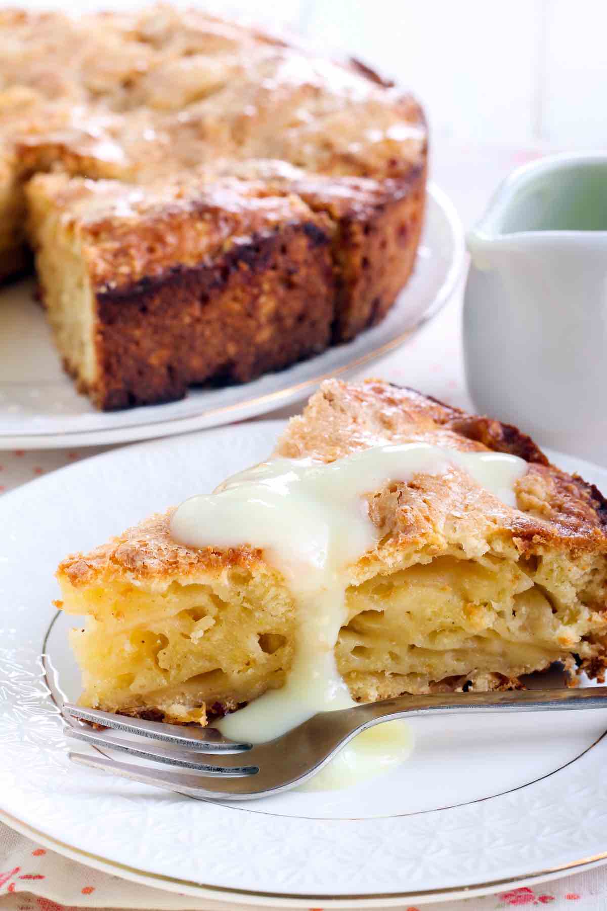 15 Traditional Irish Desserts That Are Easy To Make At Home - IzzyCooking