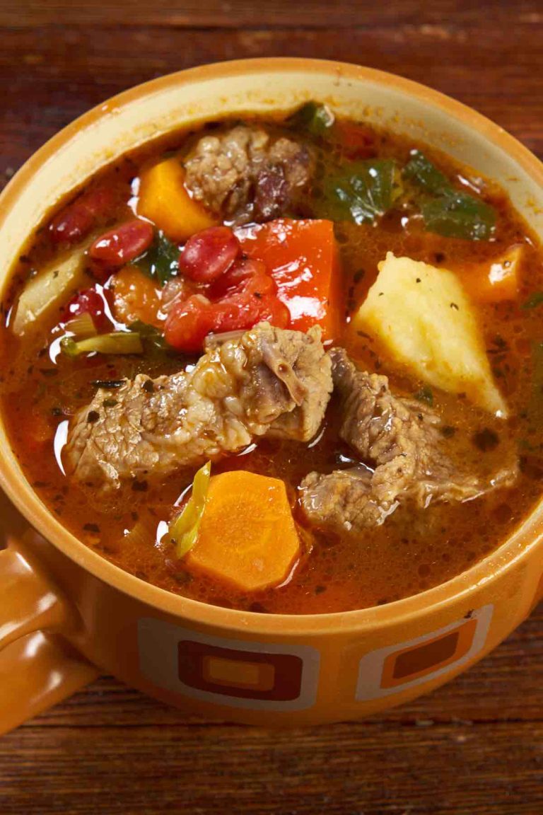 28 Best German Food (Easy German Recipes & Dishes) - IzzyCooking