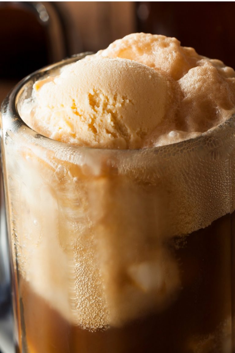 Best Ice Cream Float (Easy Coke Float) - IzzyCooking
