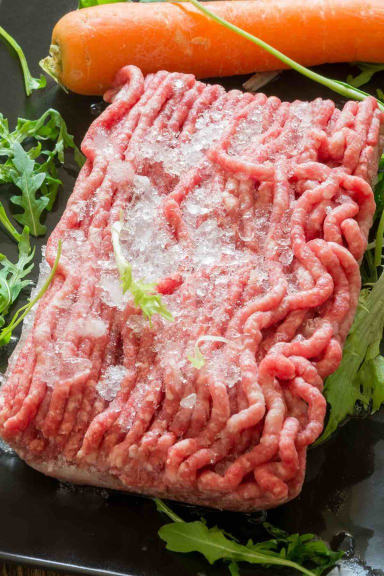 How to Defrost Ground Beef (4 Best Ways to Thaw Your Frozen Beef) - IzzyCooking