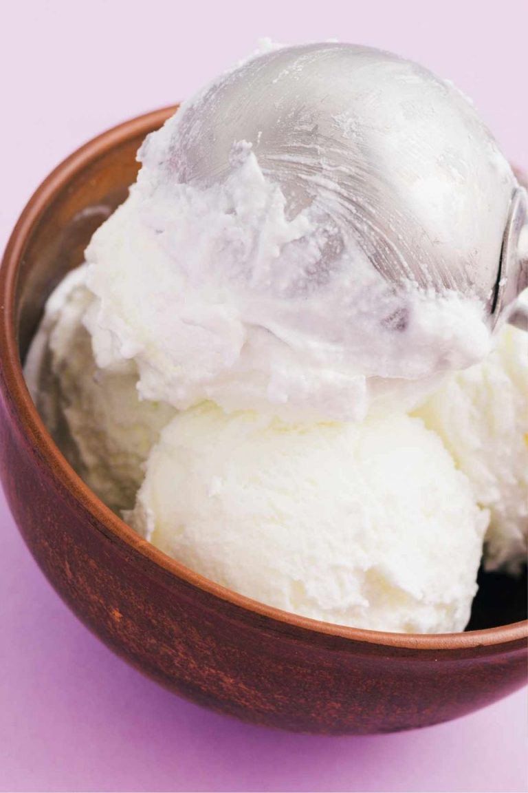 How to Make Ice Cream in A Bag - IzzyCooking