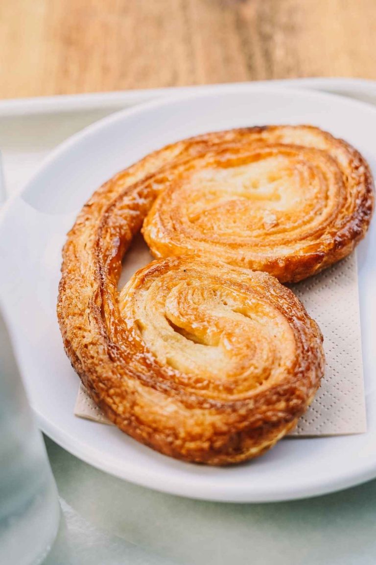 12 Best French Cookies - IzzyCooking