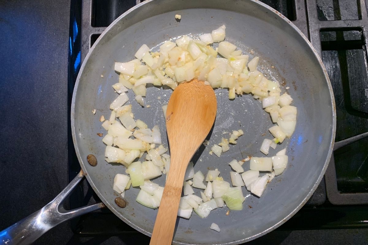 Hibachi Vegetables (Japanese Hibachi Veggies Recipe) - IzzyCooking