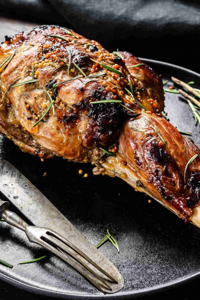 Lamb vs Goat (Difference Between Lamb, Goat and Mutton Meat) - IzzyCooking