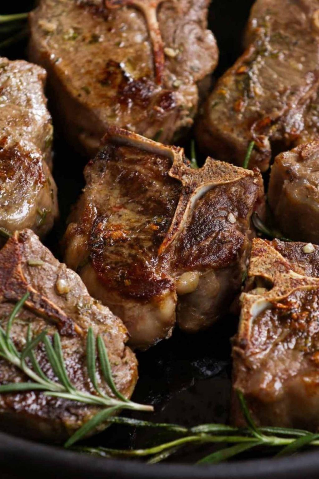 Lamb vs Goat (Difference Between Lamb, Goat and Mutton Meat) - IzzyCooking