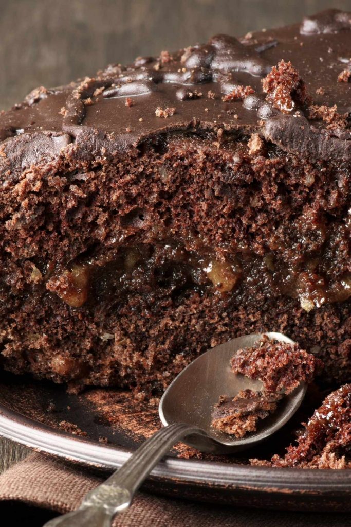 15 Popular Cajun Desserts (Easy Louisiana Dessert Recipes) - IzzyCooking