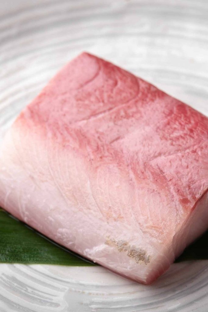 Hamachi Sushi Recipe - IzzyCooking