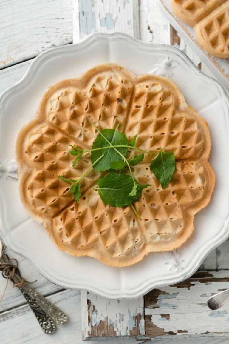 12 Best Swedish Desserts (Easy Scandinavian Desserts) - IzzyCooking