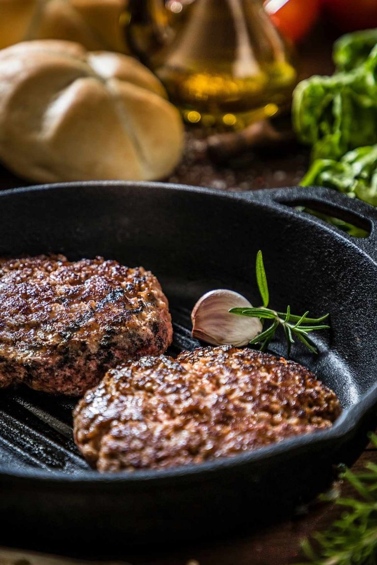 Ground Beef Temperature Guide - IzzyCooking