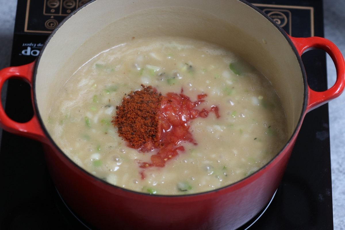 Best Cajun Crawfish Etouffee (Louisiana Style) - IzzyCooking