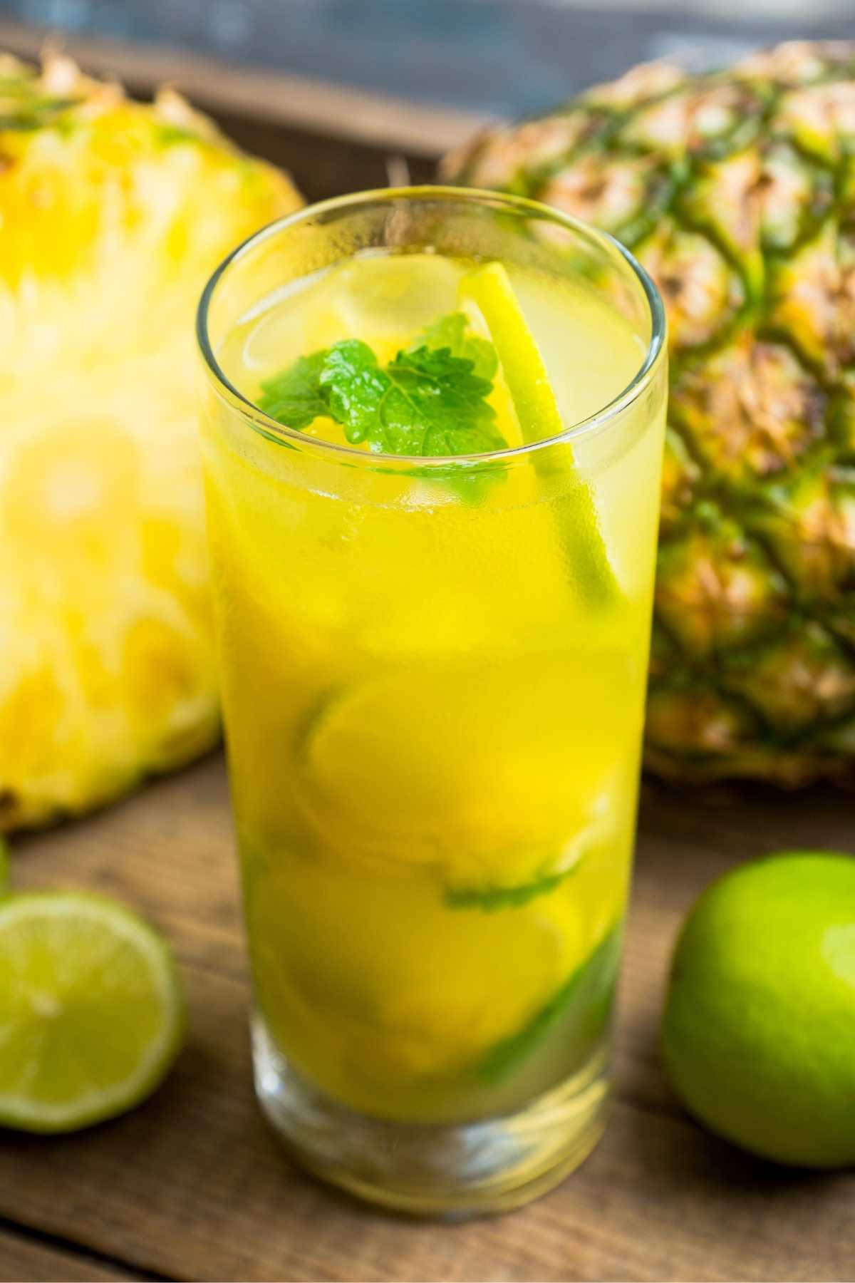 13 Best Pineapple Drinks - IzzyCooking
