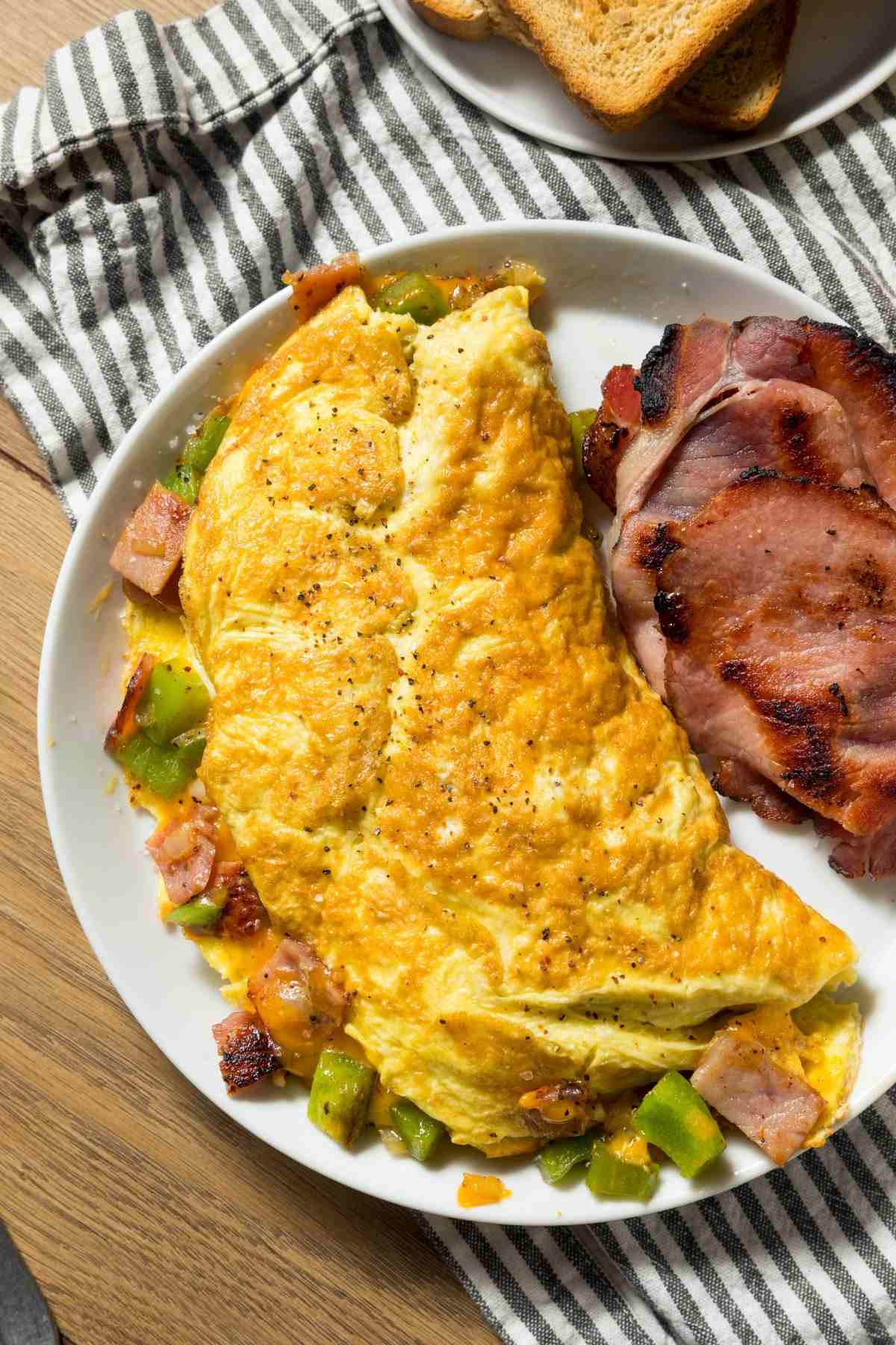 19 Best Omelet Recipes for Busy Mornings - IzzyCooking