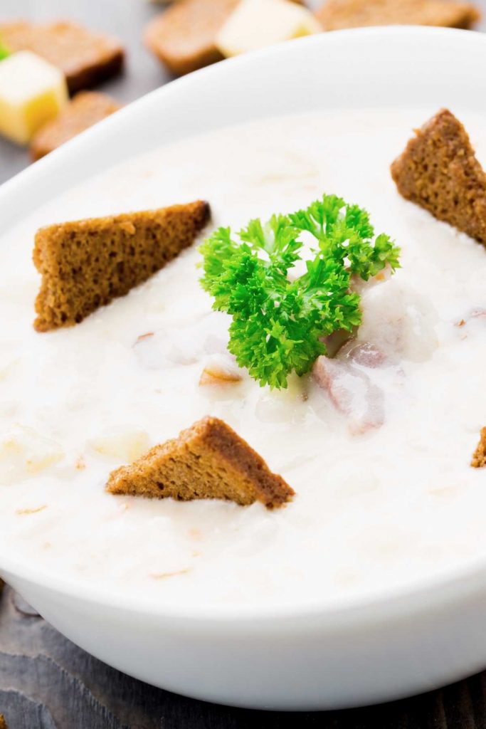 Easy Melba Toast - IzzyCooking