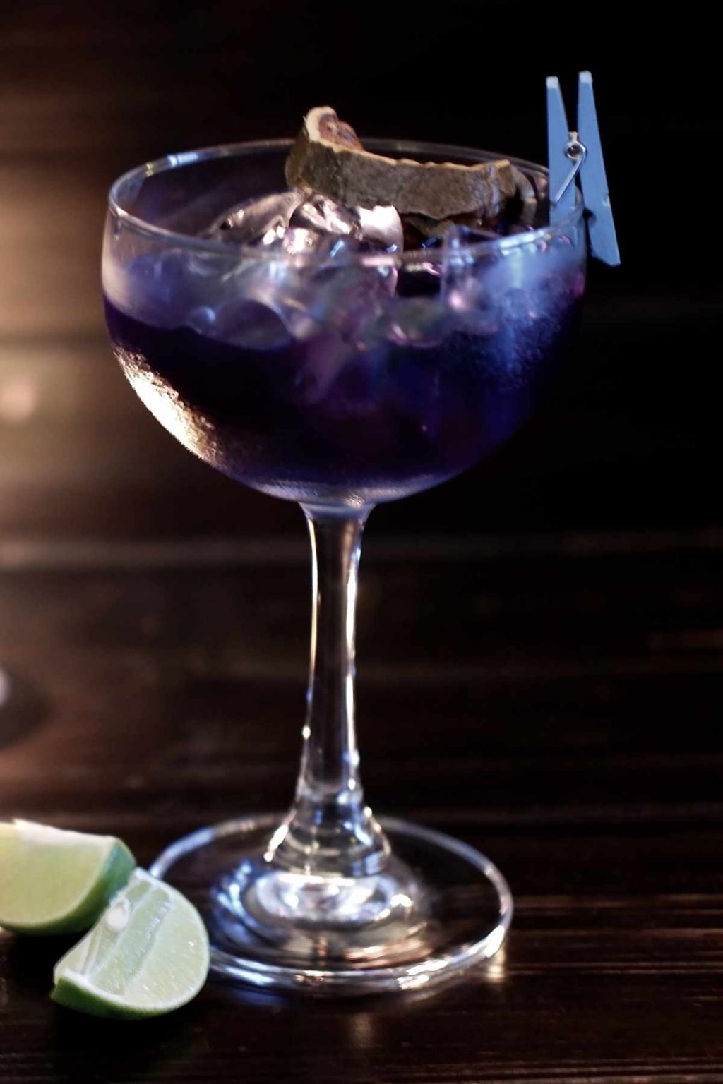 17 Easy Purple Cocktails - IzzyCooking