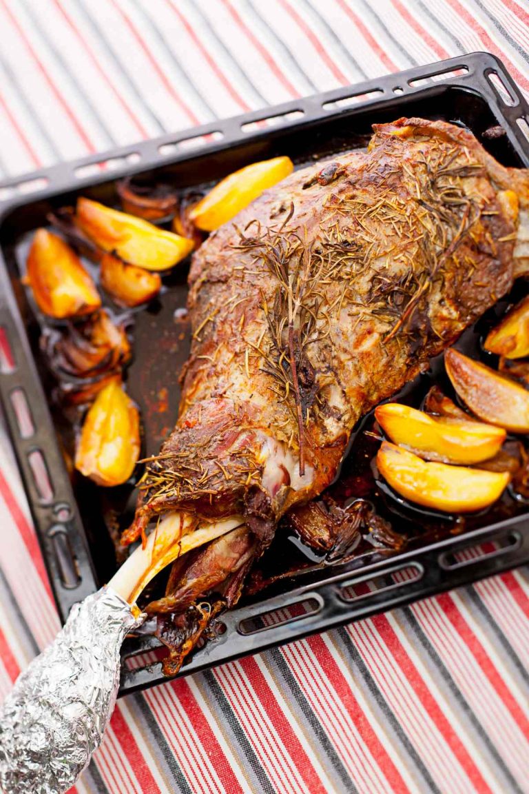 11 Popular Goat Meat Recipes (Best Recipes With Goat) - IzzyCooking