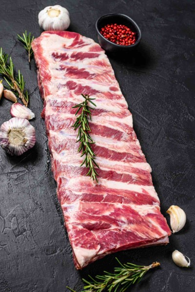 Pork Ribs Internal Temp (And How to Tell if Ribs Are Done) - IzzyCooking