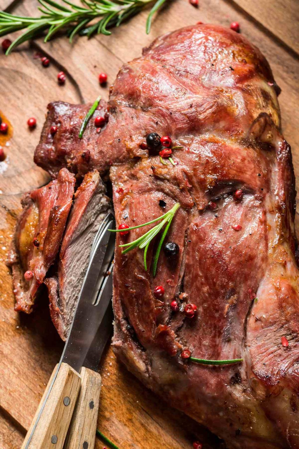 Proper Venison Internal Temp Guide (+ What is Venison and How to Cook ...