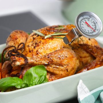 Best Whole Chicken Internal Temp - IzzyCooking