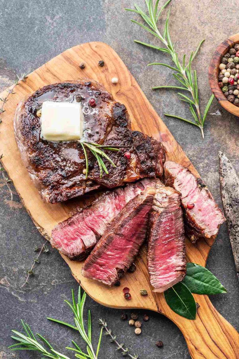 Beef Medium Rare Temp (What Temperature is Medium Rare Beef?) - IzzyCooking