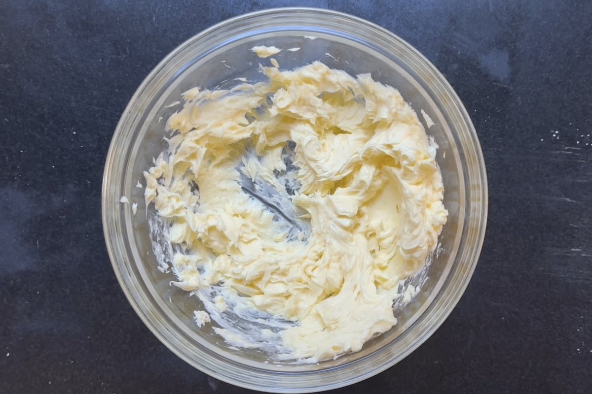 Not-Too-Sweet Buttercream Powdered Sugar Frosting (Only 4 Ingredients!)