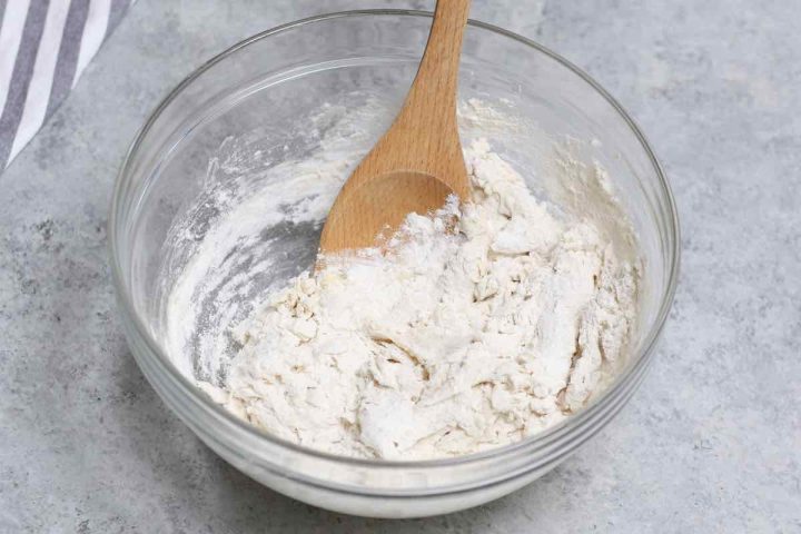 Simple Pizza Dough (6 Ingredients Only!) - IzzyCooking