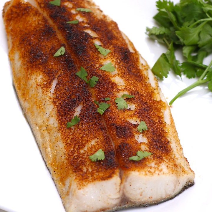 Easy Broiled Cod Recipe (10 Minutes)